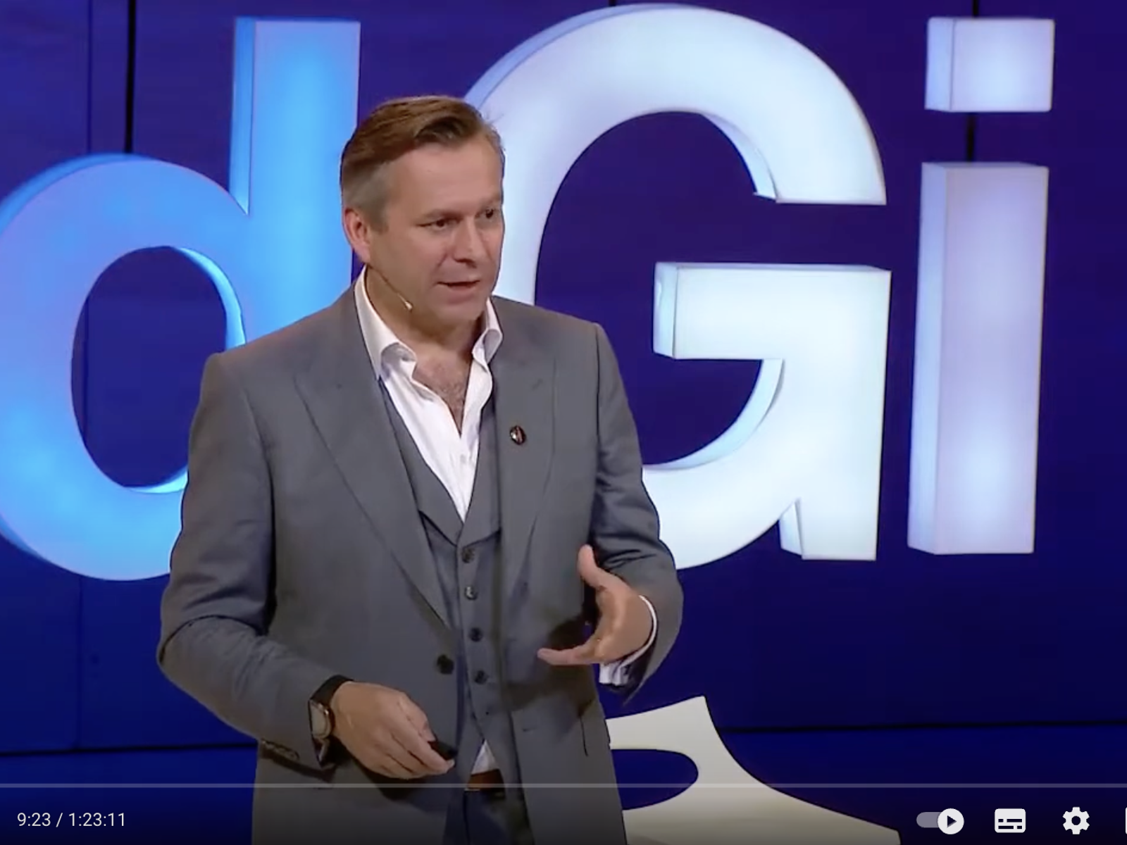 Entrepreneurship, Thunks and the King of Spain | Independent Thinking